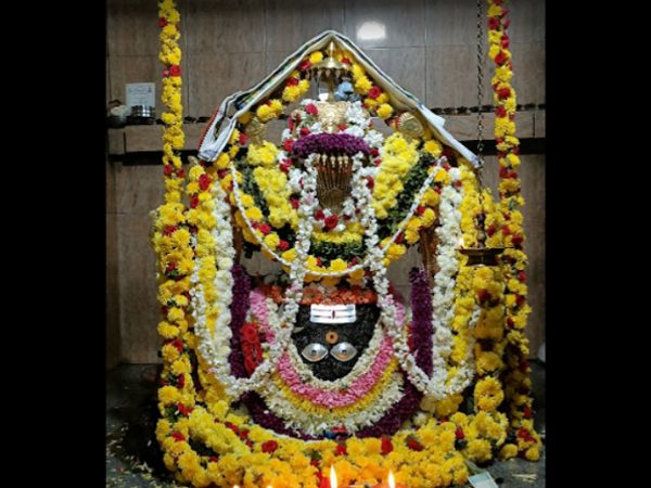 ಕಲ್ಲಿನ ಬಸವ ನಿಮ್ಮ ಕೈಯಲ್ಲಿ ಸಲೀಸಾಗಿ ಬಂದರೆ ನಿಮ್ಮ ಹರಕೆ ಈಡೇರುವುದು ಖಚಿತ | Sri ...