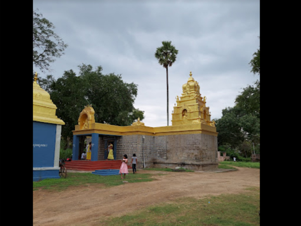 Badanavalu Siddeshwara Temple : ಈ ಊರಲ್ಲಿ ಒಂದೇ ಒಂದು ಮದ್ಯಪಾನ ಅಂಗಡಿಯನ್ನು ...